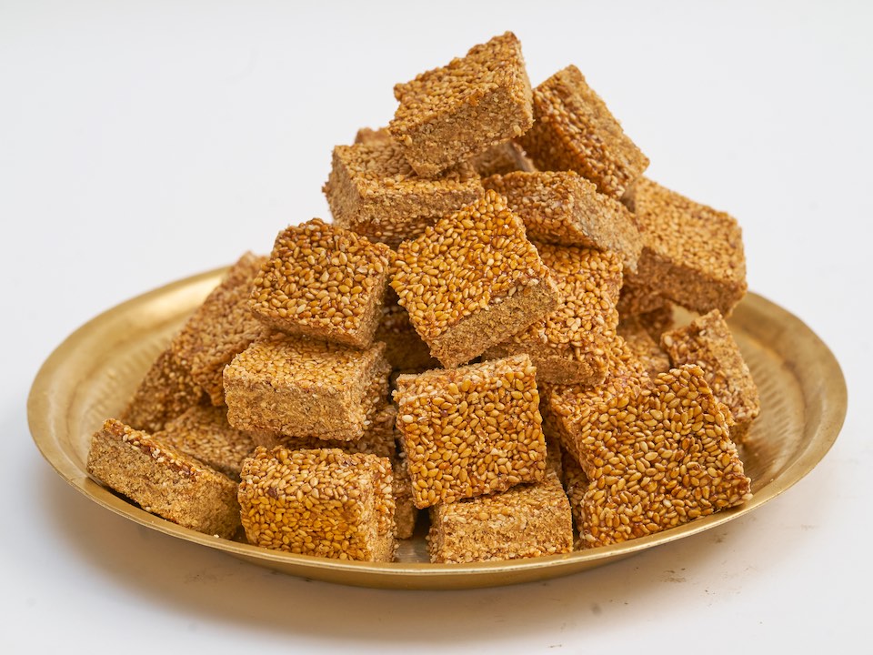 White Ellu Burfi (White Til / Sesame) – Girija Paati